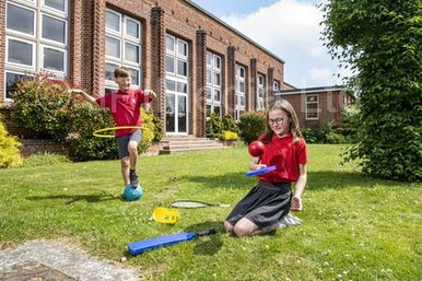 39060565-22 July 2021. . . . . . Year 5 pupils at Newby and Scalby ...