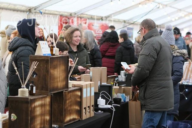 39623029-Matlock Victorian Christmas Market - National World | Newsprints