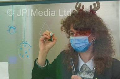 39623441-02 12 22 Forth Valley Royal Hospital. FVRH. Art pupils from ...