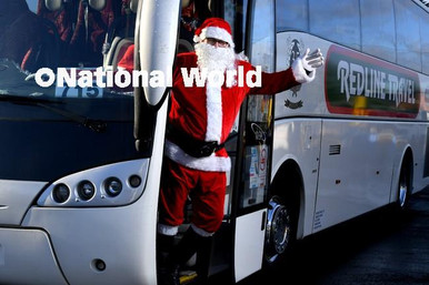 39626551-Photo Neil Cross; Dave Hilton driving his coach dressed as ...