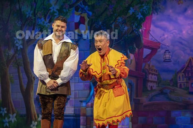 39626575-9 December 2022. . . . . Billy Pearce stars as Farmer Billy ...