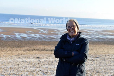 39628078-Out and about at Blyth Beach. Sue Pickering. - National World ...