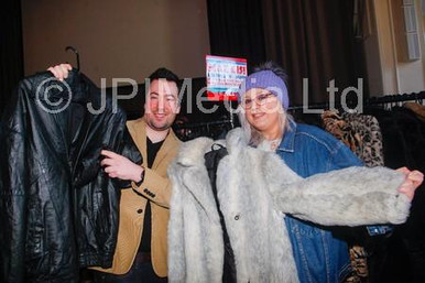 38562647-Preloved Kilo Vintage clothes sales at George St Assembly ...