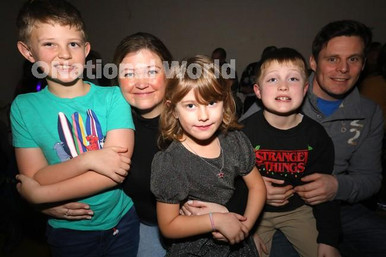 39636019-Nancy and Sean Trevethan with their children, from left, Hugo ...
