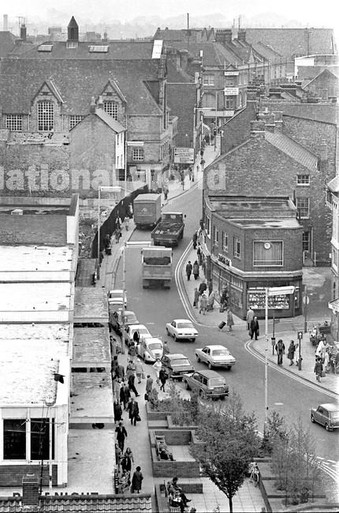 39651115-Kettering, Northants Telegraph Retro, Kettering town centre ...
