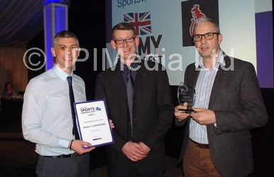38453663-Sportsman of the Year, Chris Rodgers, with Richard ...