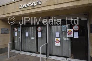 38815918-City centre lockdown - first day - National World | Newsprints