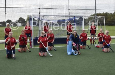 38793384-City of Peterborough ladies hockey 3rds team. Charlotte ...
