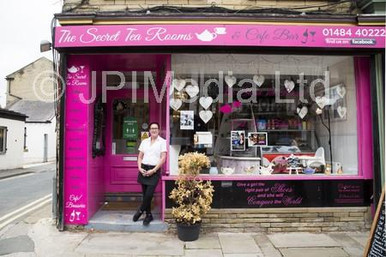 38721767-Michelle Oldfield at The Secret Tea Rooms, Brighouse ...