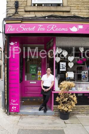 38721768-Michelle Oldfield at The Secret Tea Rooms, Brighouse. - Iconic ...