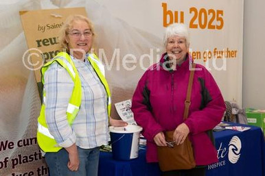 38559175-June Harvey, from Memory Lane Cafe and Silvia Harrison ...