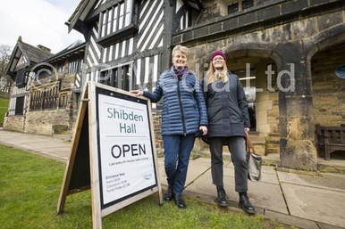38594003-Shibden Hall reopens after refurbishments. mum Julie Rawson ...
