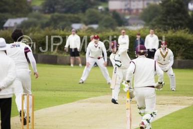 38756532-Cricket - Sowerby Bridge CI v Illingworth. Lewis Firth bats ...