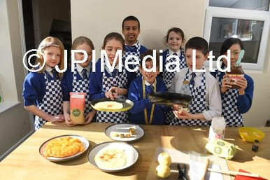 38553301-Photo Neil Cross Eldon Primary School pupils have been writing ...