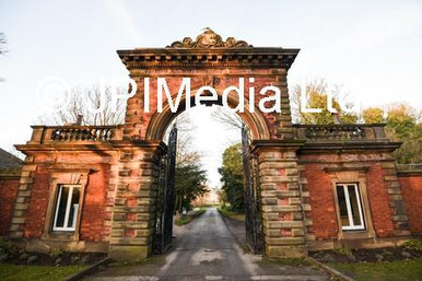 38554281-Main lodges and entrance gate to Lytham Hall - National World ...
