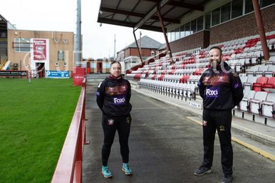38907879-Clare Black and Jon Umpleby, of Batley Sporting Foundation ...