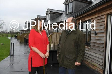 38468572-Photo Neil Cross Wyre MP Ben Wallace visiting Brickhouse Farm ...