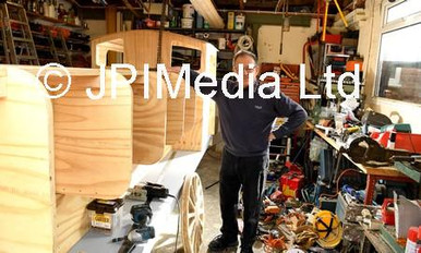 38610863-Photo Neil Cross Ken Berry of New Longton is building a 4 ...