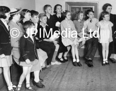 38632695-Blackpool in wartime during World War II, images from the ...