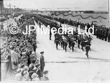 38632738-Blackpool in wartime during World War II, images from the ...