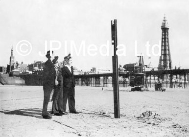 38632774-Blackpool in wartime during World War II, images from the ...