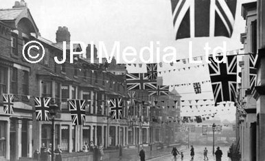 38632786-Blackpool in wartime during World War II, images from the ...