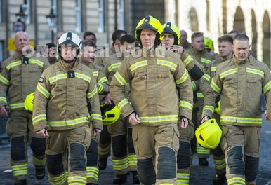 39660512-PIC LISA FERGUSON 17 02 2023 The Funeral of firefighter Barry ...