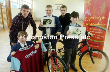 37555878-Burnley footballers Jay Rodriguez and Adam Kay present a ...