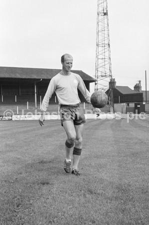 20231653-1968 Bob Ledger Stags player - National World | Newsprints