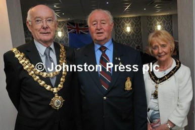36162532-WIGAN 10-04-18 The Mayor of Wigan Coun Bill Clarke, left, and ...