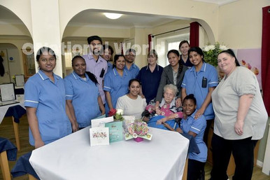 39663560-Dorothy Aslett celebrated her 104th birthday on February 3 ...