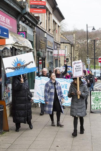 39673107-Save Batley Baths protest in Batley town centre. - National ...