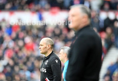 39673166-Stoke City manager Alex Neil Safc 1-5 Stoke City EFL ...