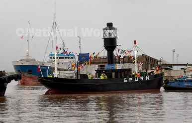 39676401-Following its major restoration, the Spurn Lightship is moved ...