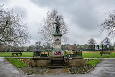 39692792-Calverley village on the outskirts of Leeds. Calverley War ...