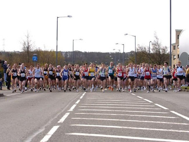 39697668-PIC MG 23 04 06 GRANGEMOUTH. 2006 Round the Houses 10K Jim ...