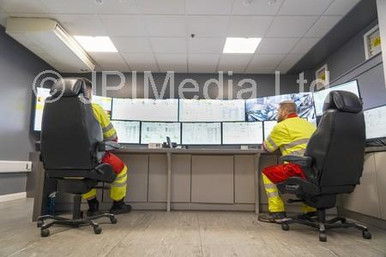 39367044-Blackburn Meadows Power Station on the River Don between ...
