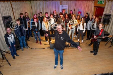 39368574-HSDC music students putting on Ukraine fundraising gig ...