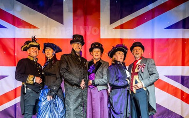 39711500-The Great Bridlington Steampunk Weekend. Pictured left to ...