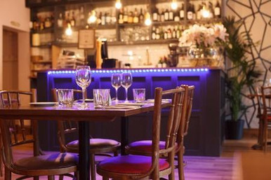32228166-Picture Toby Williams 07920841392. New Chapter Restaraunt, 18 ...