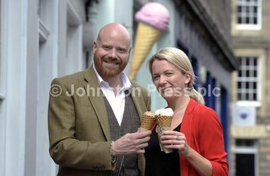 34812275-JP License Rob Bewick and partner Laura France outside 29 ...