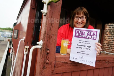 39716186-Barrow Hill Roundhouse s Rail Ale festival 2023. Alexa Stott ...