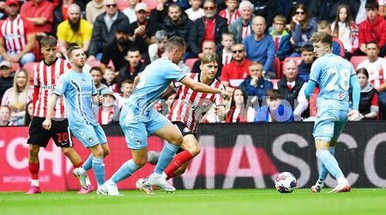 39526562-Dennis Cirkin Safc 1-1 Ccfc Stadium Of Light 31-07-22 Picture ...