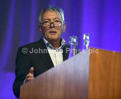 38182945-Pic Lisa Ferguson 24 09 2019 Gordon Allan, Malcolm Allan ...