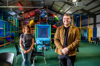 39718383-Indie business of the week on Little Bees and Kidz Play, a ...