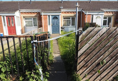 39718941-Murder Scene Spurn Walk, Hartlepool. Picture by FRANK REID ...