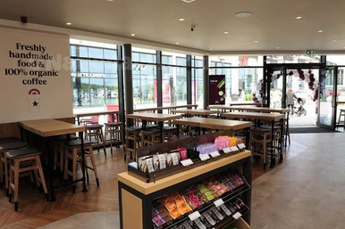 39721273-Pret A Manger, The Springs, Leeds 29-05-2023 picture Steve ...