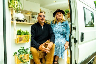 39722474-Real Homes, Neil and Caroline Gale, of Leeds, who bought a ...