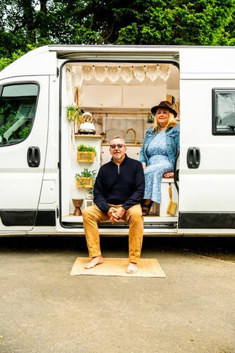 39722467-Real Homes, Neil and Caroline Gale, of Leeds, who bought a ...