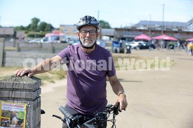 39533913-Out and about at Blyth Beach. David Langlands. - National ...